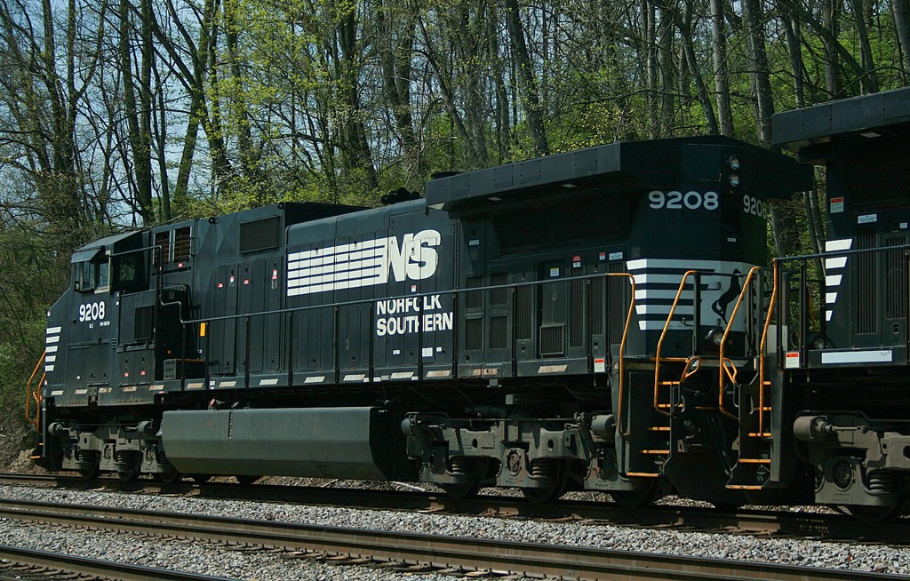NS 9208